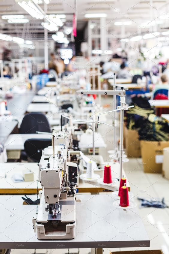 About Us – Mr Oblong